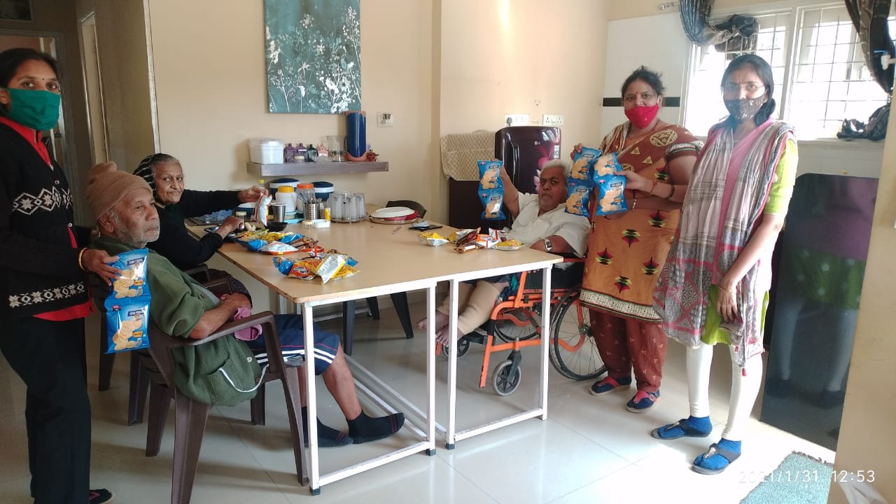 Snack & GIve Back: 10,000 Snacks to Charity - SnackMagic Blog